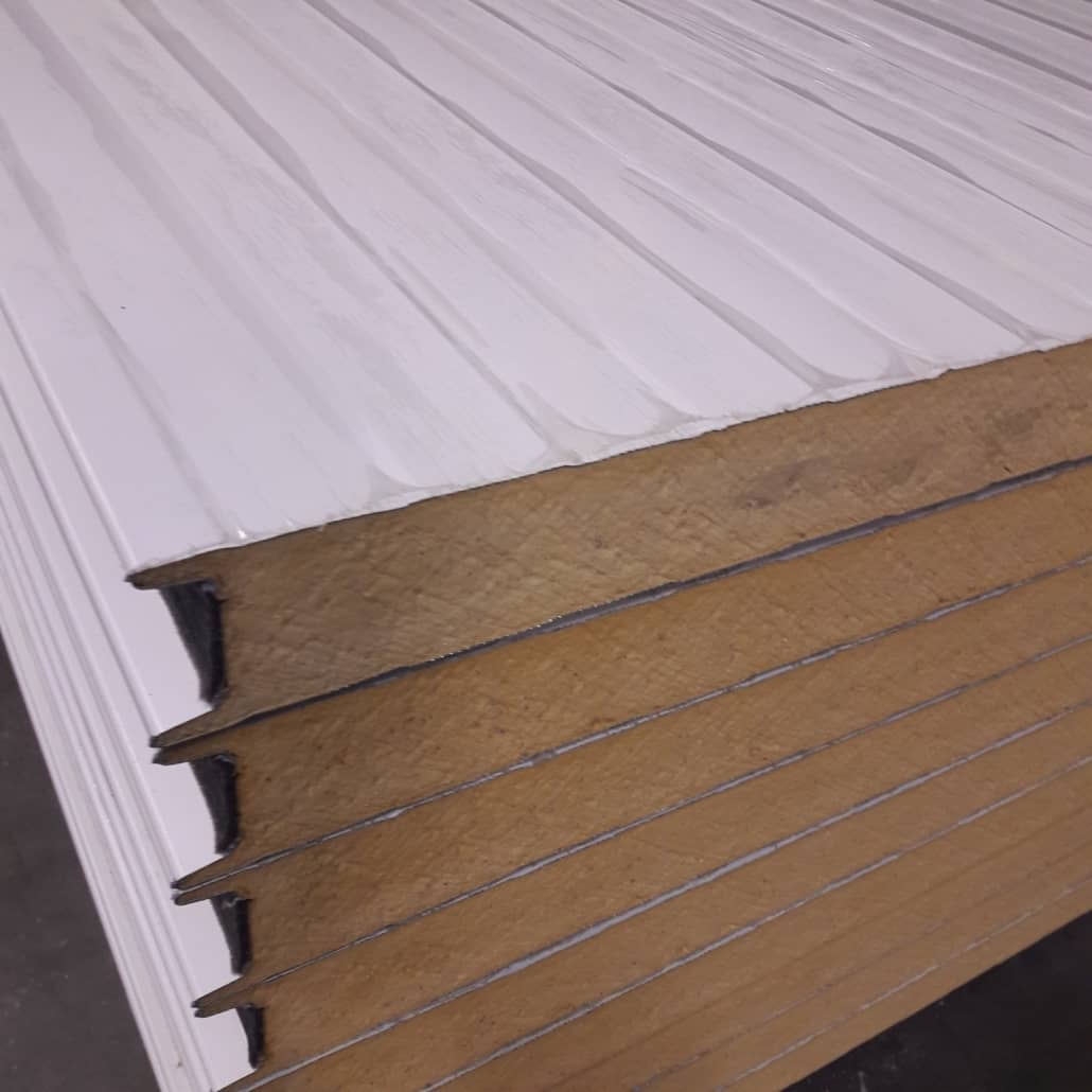 Sandwichpanelen wand 60mm - Dak en Wand Center Zieuwent