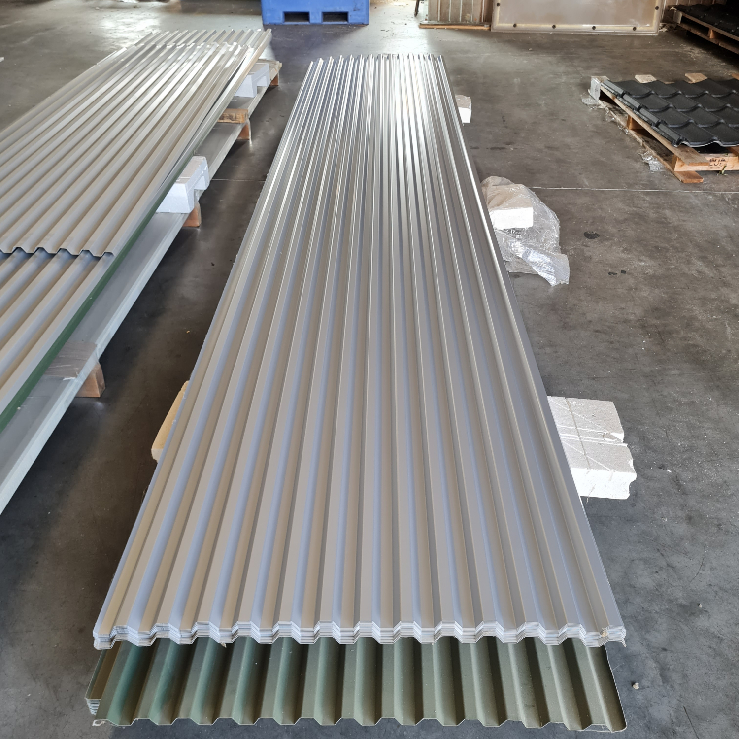Wand profielplaten Aluminium - Dak en Wand Center